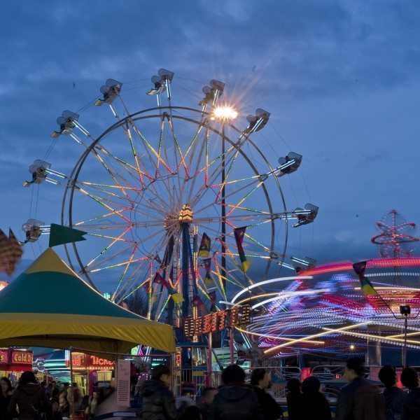 Cliffhanger – West Coast Amusements