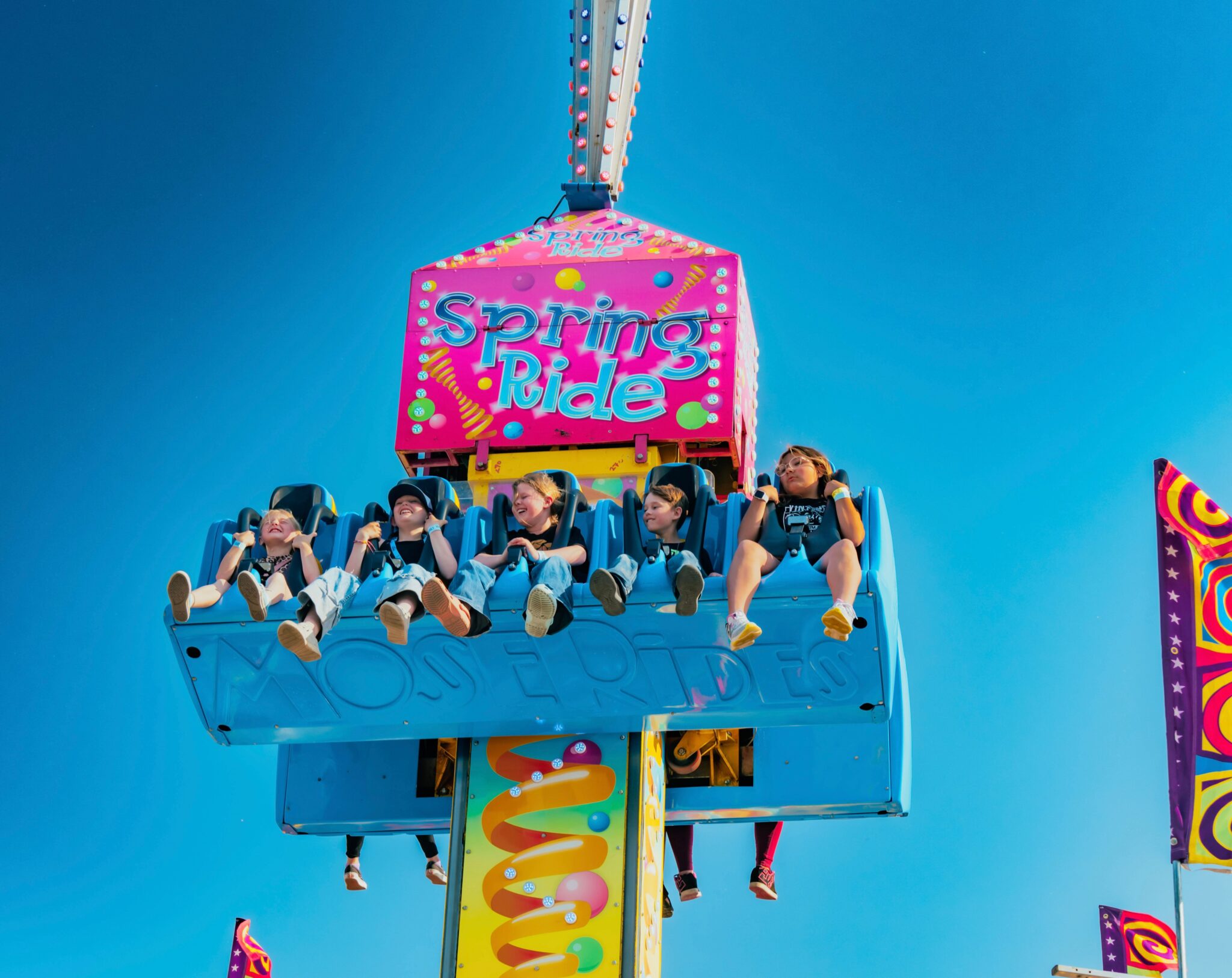Little Kid Rides – West Coast Amusements